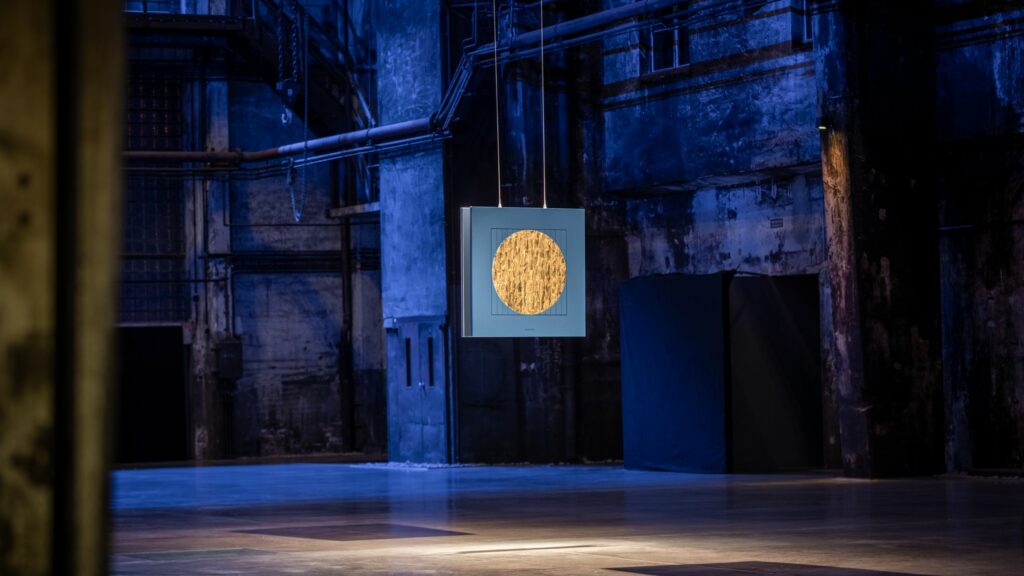 QLOCKTWO Moon - Möbel Meiss